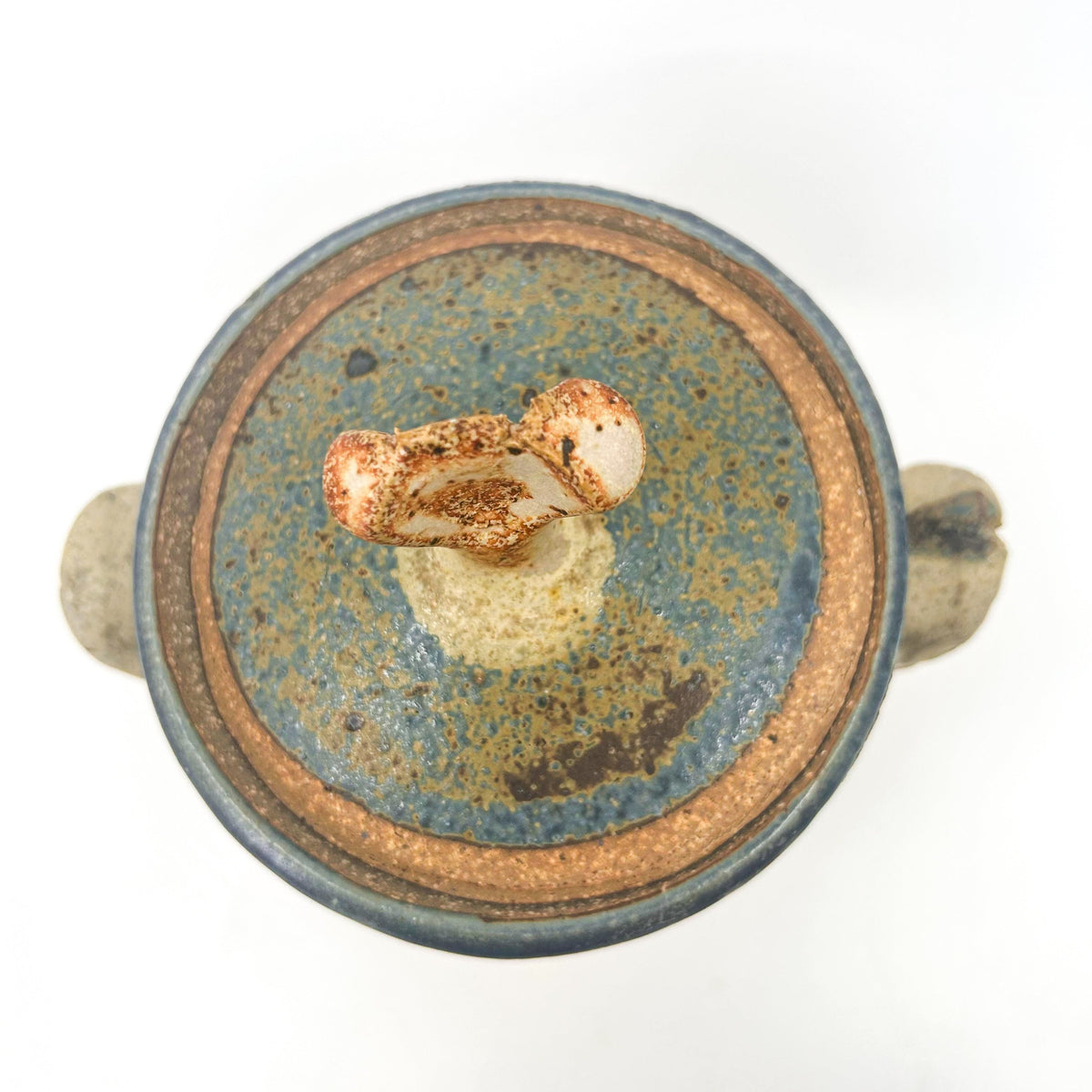 Organic pottery jar with lid | kathrynchaplowcollect